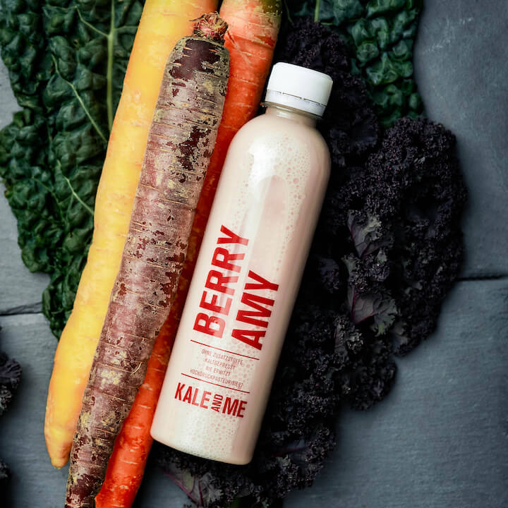 Berry Amy - Mandeldrink mit Erdbeeren